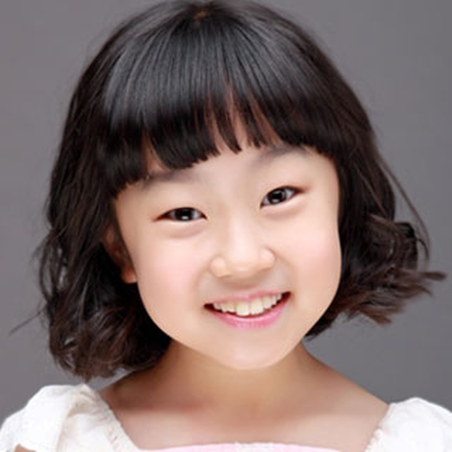 Kim Hwan Hee (25 de Agosto de 2002) | Artista | Filmow