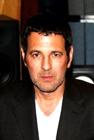 Robert Fleischman | Artista | Filmow