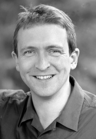 Alex Lowe | Artista | Filmow