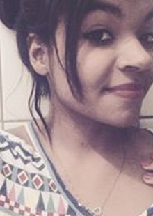 Laura (laura_alves) | Filmow