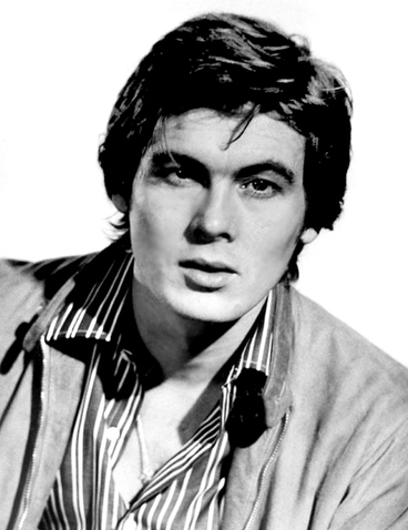 Christopher Jones (I) (18 de Agosto de 1941) | Artista | Filmow