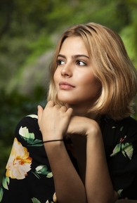 Julia Dalavia (9 de Fevereiro de 1998) | Artista | Filmow