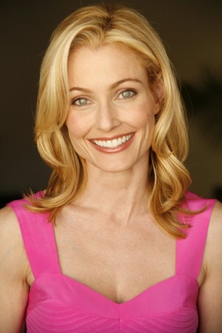 Elizabeth Hobgood (31 de Dezembro de 1970) | Artista | Filmow