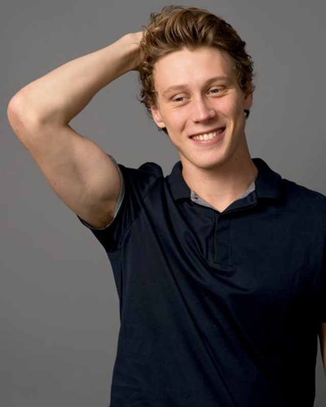 Fotos | George MacKay | Artista | Filmow