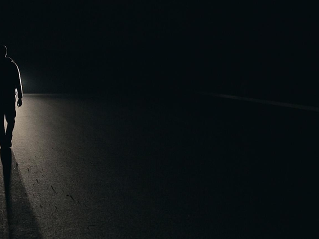 Alienate - 2015 | Filmow