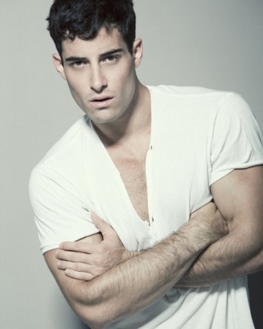 Michael Turchin (14 de Janeiro de 1987) | Artista | Filmow