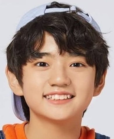 Kim Kang-Hoon () | Artista | Filmow