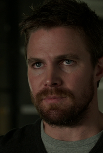 Stephen Amell (8 de Maio de 1981) | Artista | Filmow