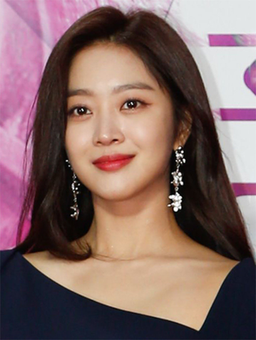 Jo Bo Ah (22 de Agosto de 1991) | Artista | Filmow