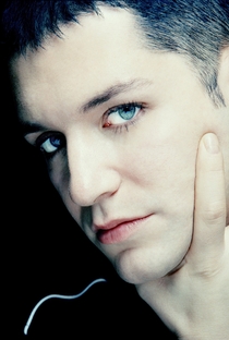 Brian Molko (10 de Dezembro de 1972) | Artista | Filmow