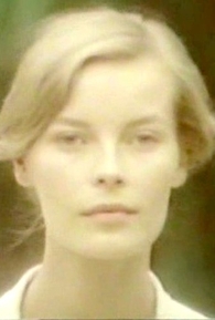 Mona Kristensen () | Artista | Filmow