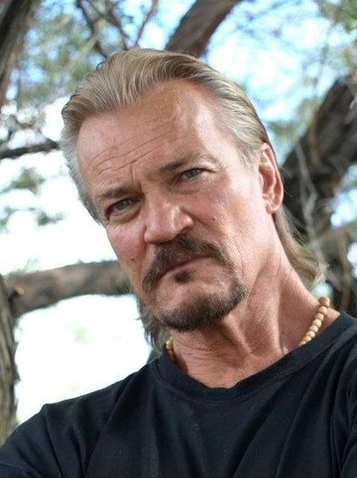 Robert Dryer (9 de Outubro de 1951) | Artista | Filmow