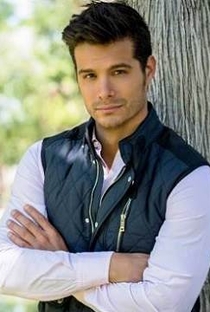 Brandon Peniche (3 de Agosto de 1986) | Artista | Filmow