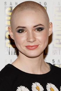 Karen Gillan (28 de Novembro de 1987) | Artista | Filmow