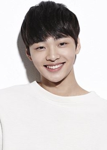 Kim Min-Jae (II) (1 de Novembro de 1996) | Artista | Filmow