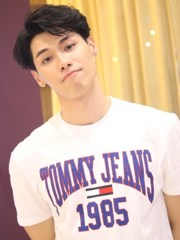 Pod Suphakorn Sriphothong (23 de Outubro de 1993) | Artista | Filmow