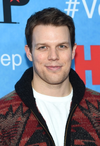Jake Lacy (14 de Fevereiro de 1985) | Artista | Filmow