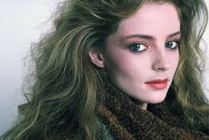 Louise Robey (14 de Março de 1960) | Artista | Filmow