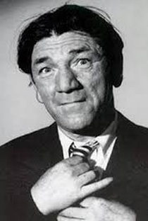 Shemp Howard (11 de Março de 1895) | Artista | Filmow