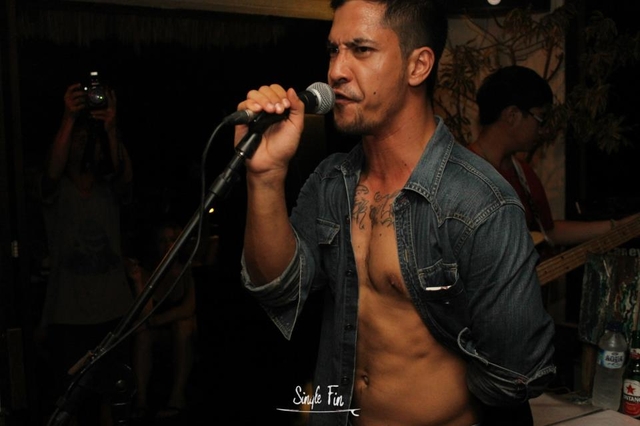 Fotos | Edward Akbar | Artista | Filmow