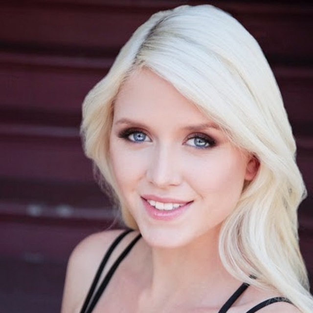 Fotos | Jessica Strand | Artista | Filmow