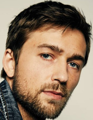 Brandon Sklenar (26 de Junho de 1990) | Artista | Filmow