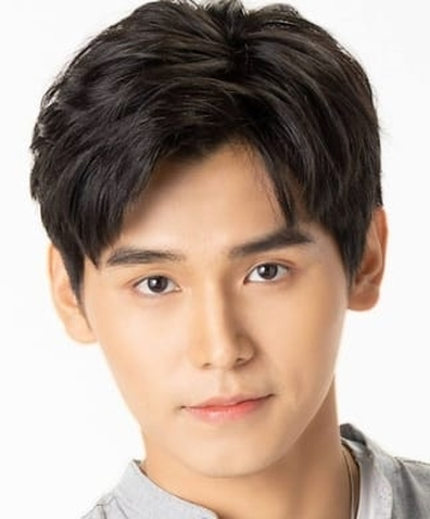 Ja Phachara Suansri (6 de Abril de 1998) | Artista | Filmow