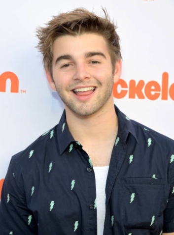 Jack Griffo (11 de Dezembro de 1996) | Artista | Filmow
