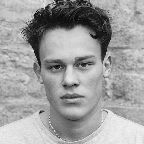 George Smale | Artista | Filmow