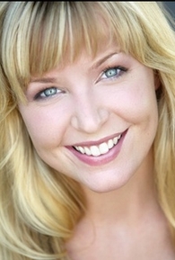 Julie Lund (2 de Novembro de 1979) | Artista | Filmow