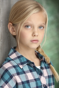 Sydney Brower | Artista | Filmow