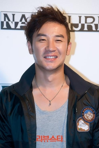 Uhm Tae Woong (5 de Abril de 1975) | Artista | Filmow
