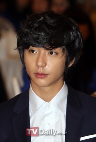 Hyun Woo (18 de Janeiro de 1985) | Artista | Filmow