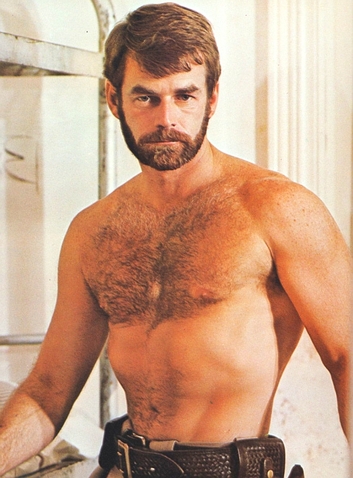 Steve Taylor (12 de Novembro de 1939) | Artista | Filmow