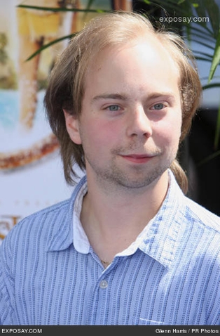Steven Anthony Lawrence (19 de Julho de 1990) | Artista | Filmow