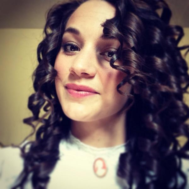 Fotos | Daisy Keeping | Artista | Filmow