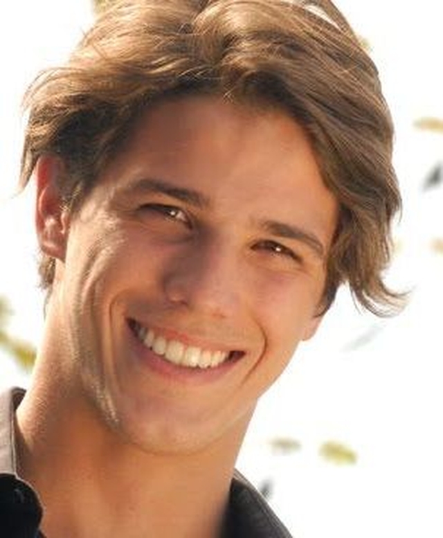 Rômulo Arantes Neto (9 de Abril de 1987) | Artista | Filmow