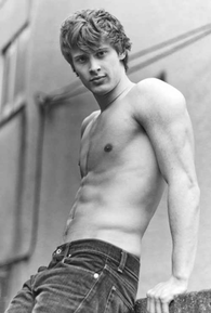 Aren Buchholz | Artista | Filmow