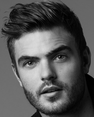 Alex Roe (18 de Junho de 1990) | Artista | Filmow