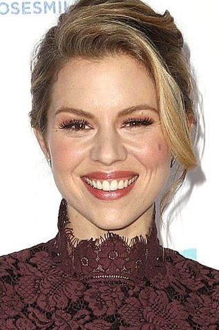 Ali Liebert (20 de Agosto de 1981) | Artista | Filmow