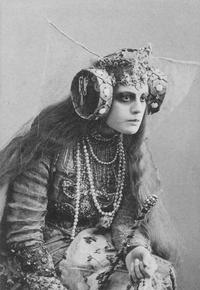 Fotos | Elsa von Freytag-Loringhoven | Artista | Filmow