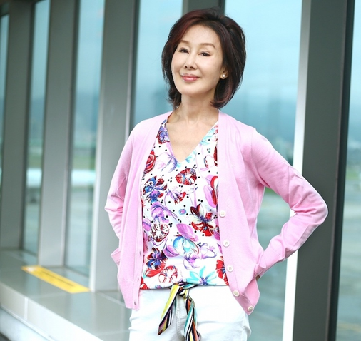 Kuang-Li Hsia (13 de Dezembro de 1958) | Artista | Filmow