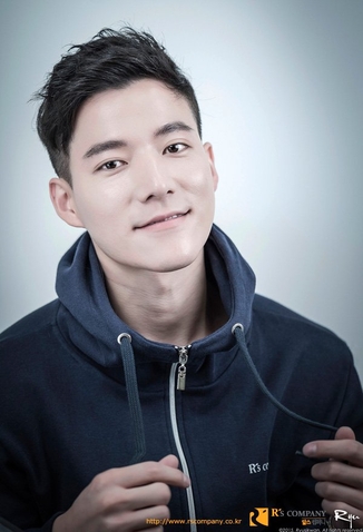 Jasper Cho (12 de Fevereiro de 1986) | Artista | Filmow