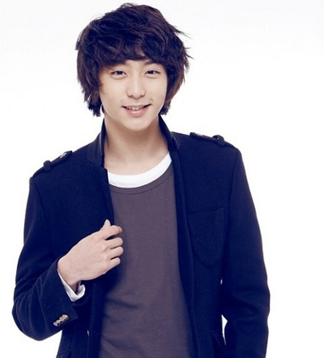 Hyun Woo (18 de Janeiro de 1985) | Artista | Filmow