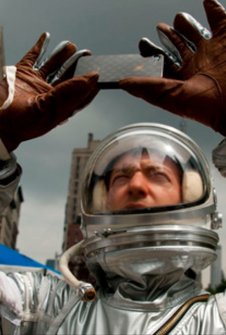 Spaced Out - 20 de Agosto de 2012 | Filmow