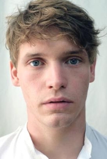 Billy Howle () | Artista | Filmow