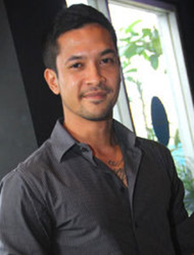 Fotos | Edward Akbar | Artista | Filmow