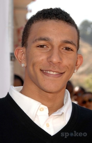 Khleo Thomas () | Artista | Filmow