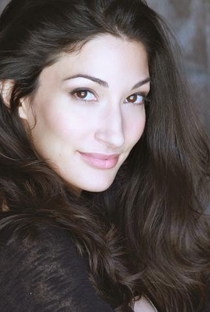 Crystal Mantecon | Artista | Filmow