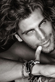 Mario Ermito | Artista | Filmow